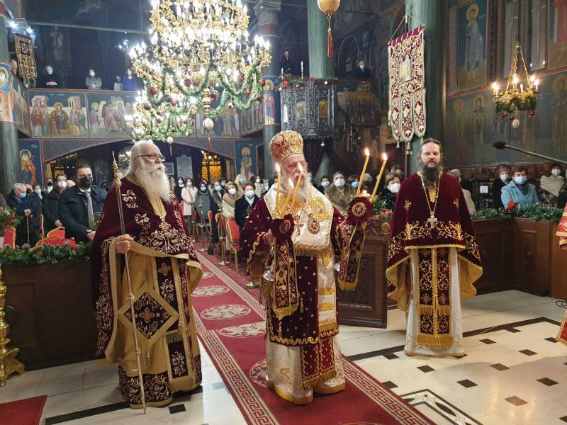 Εορτή της Γέννησης του Χριστού στον Ιερό Μητροπολιτικό Ναό Ευαγγελισμού ...
