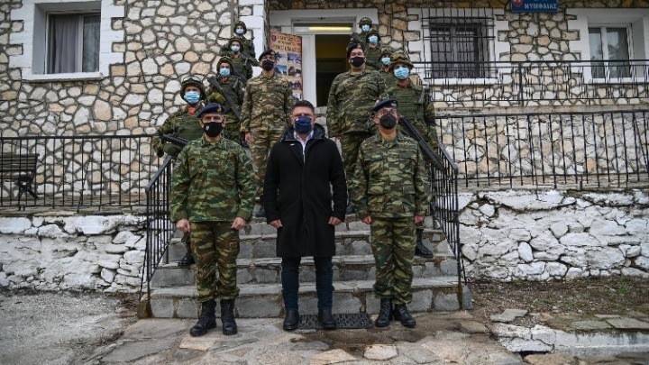 Σε στρατόπεδα και φυλάκια της ζώνης ευθύνης του Δ΄ Σώματος Στρατού ο Ν ...