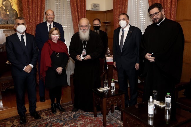 Μέλη της παγκόσμιας Διακοινοβουλευτικής Ένωσης Ελληνισμού στον ...