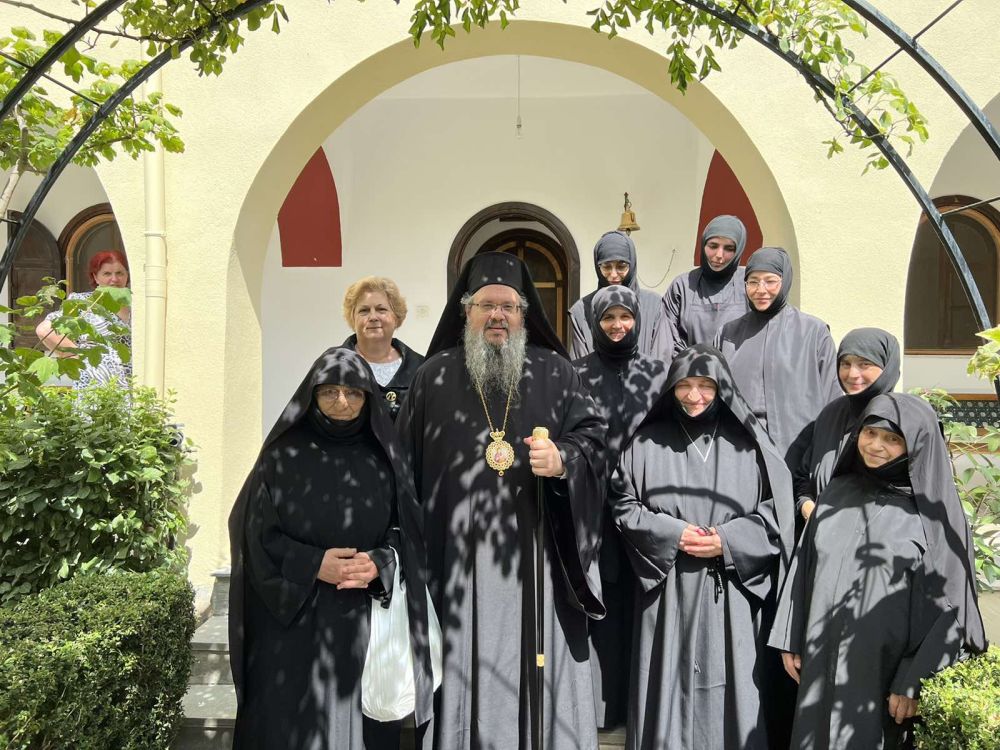 Τα εννιάμερα της Παναγίας στην Ι. Μ. Κοιμήσεως της Θεοτόκου Μπούρα ...