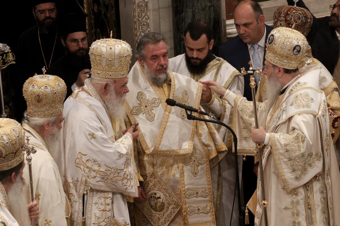Η χειροτονία του νέου Μητροπολίτη Γόρτυνος Νικηφόρου στον καθεδρικό των ...