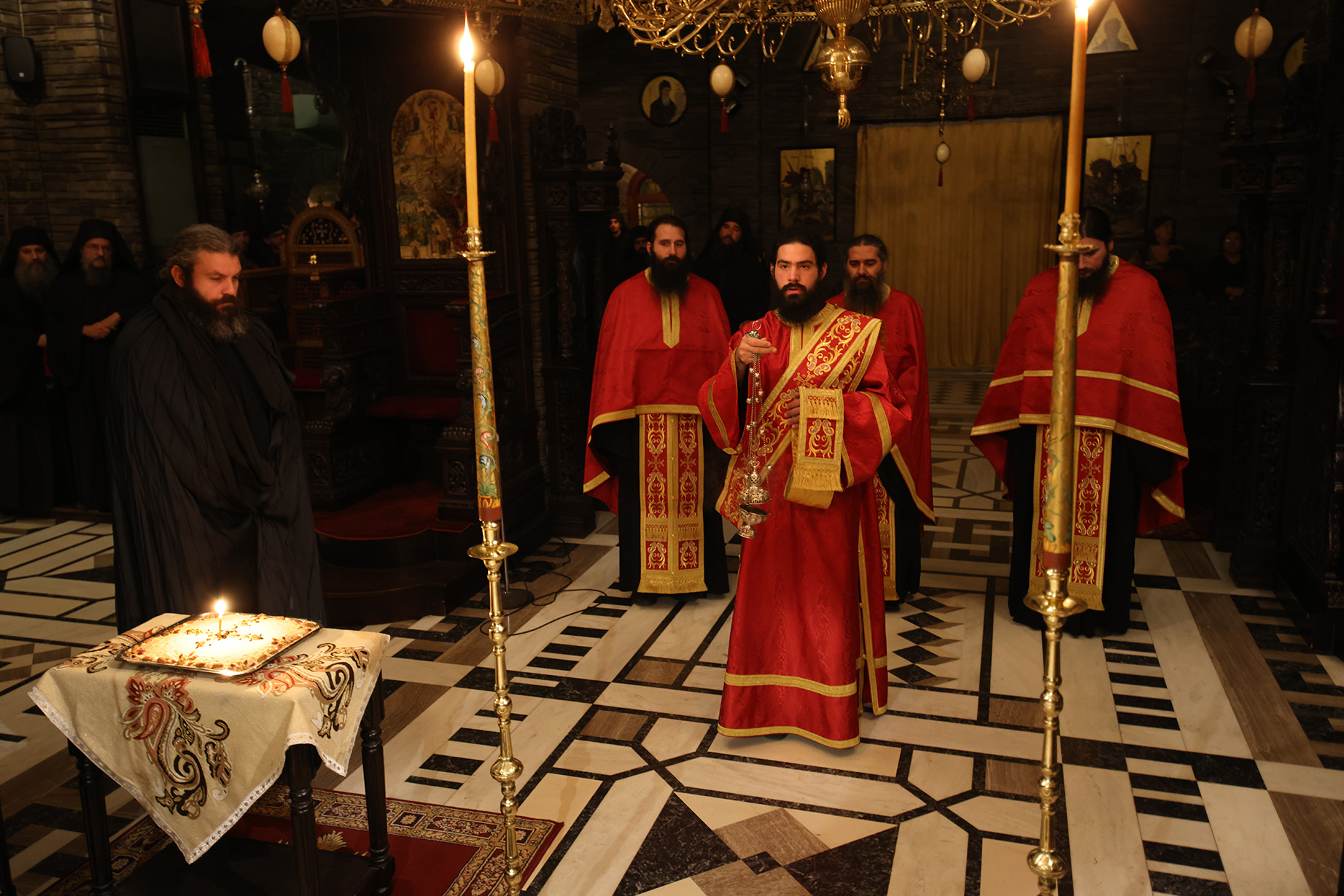 Αγρυπνία για τον Άγιο Ιερομάρτυρα Φιλούμενο στο Τρίκορφο Φωκίδος ...
