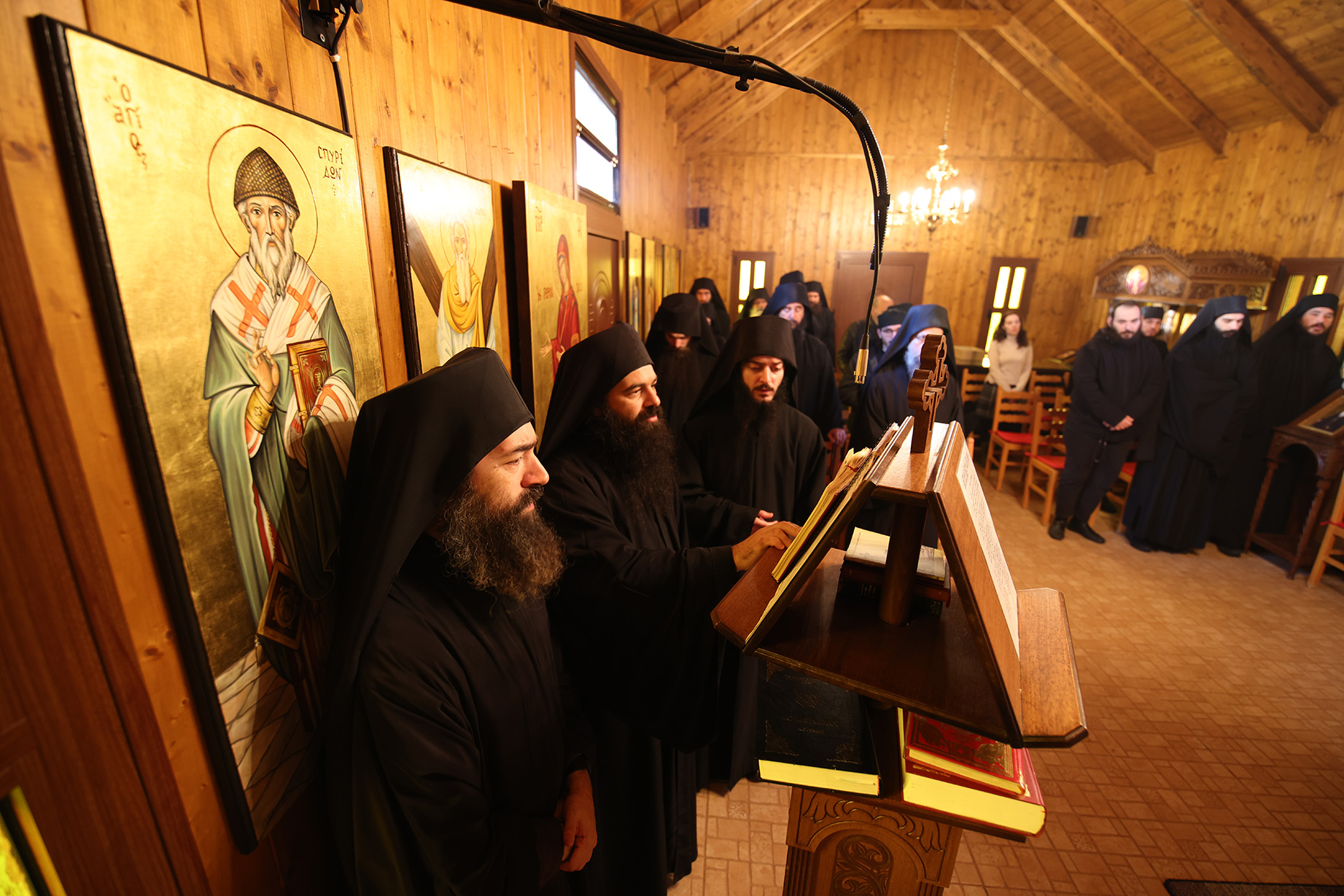 Η εορτή της Παναγίας της Γερόντισσας & του Αγίου Πορφυρίου στο Τρίκορφο ...
