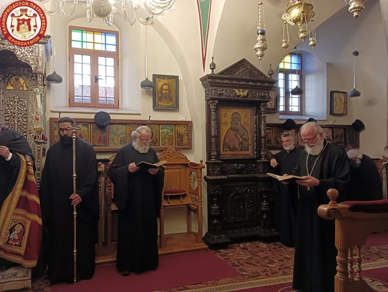 Οι Μεγάλες Ώρες των Χριστουγέννων στον Μοναστηριακό Ναό της Αγιοταφικής ...
