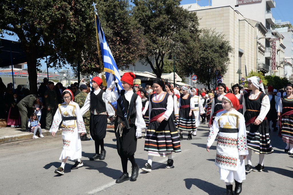 25η Μαρτίου στη Μητρόπολη Πατρών Τοπικά Νέα • Adologala.gr ...