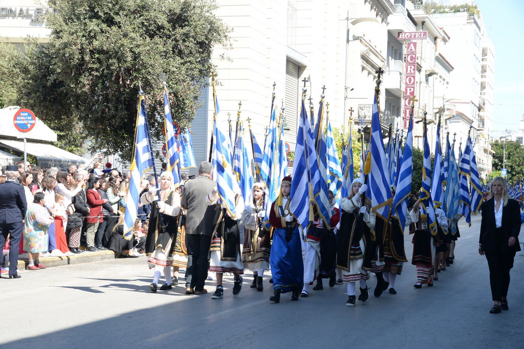 25η Μαρτίου στη Μητρόπολη Πατρών Τοπικά Νέα • Adologala.gr ...