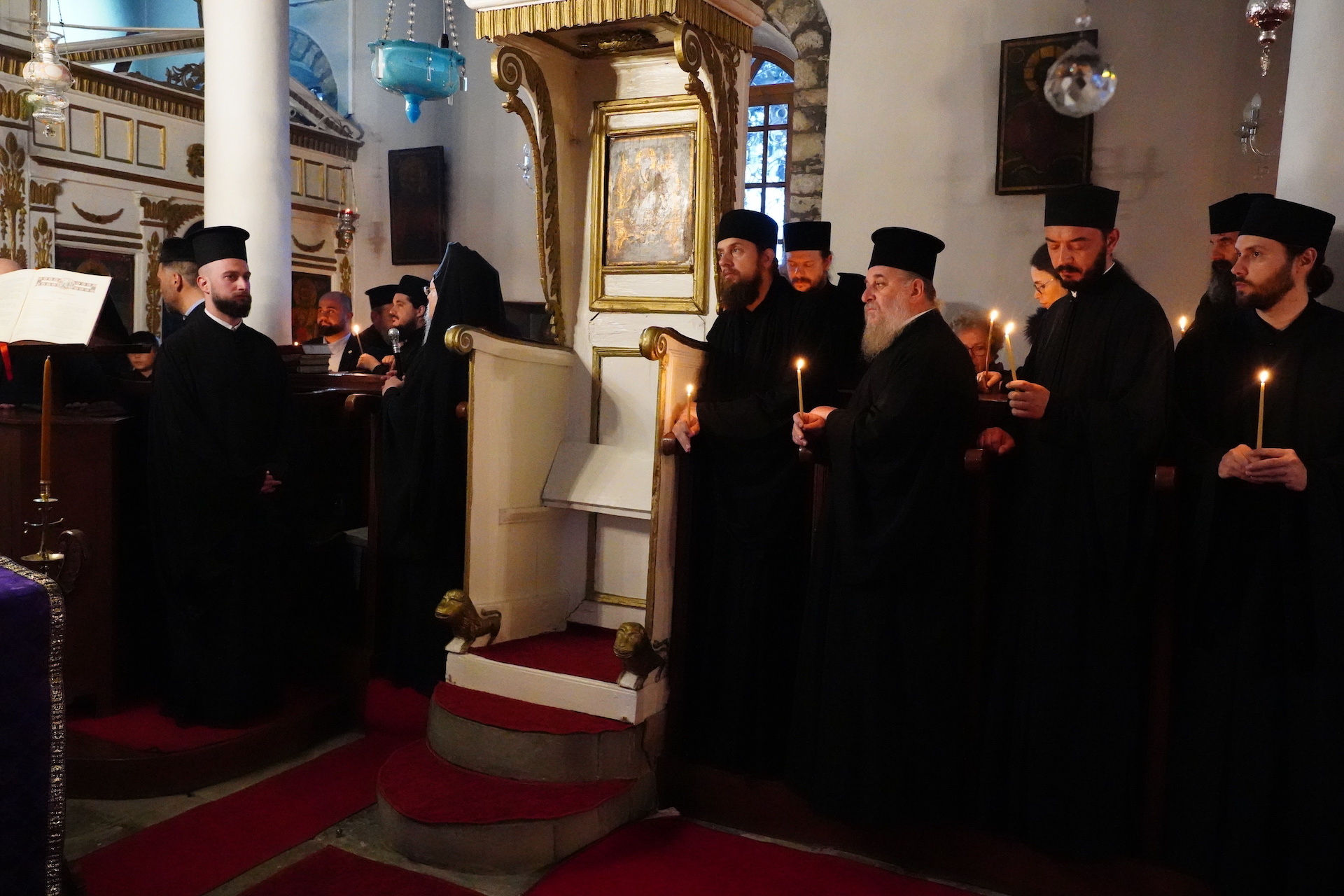 Η Ακολουθία του Νυμφίου στην Ευαγγελίστρια των Αγριδίων Οικουμενικό ...