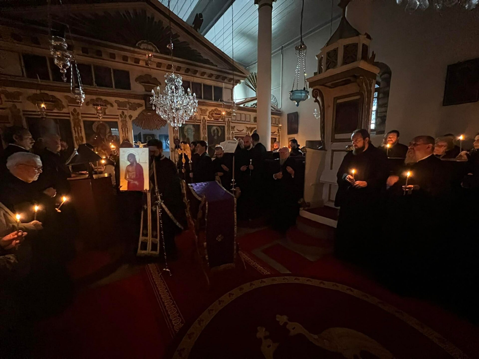 Η Ακολουθία του Νυμφίου στην Ευαγγελίστρια των Αγριδίων Οικουμενικό ...