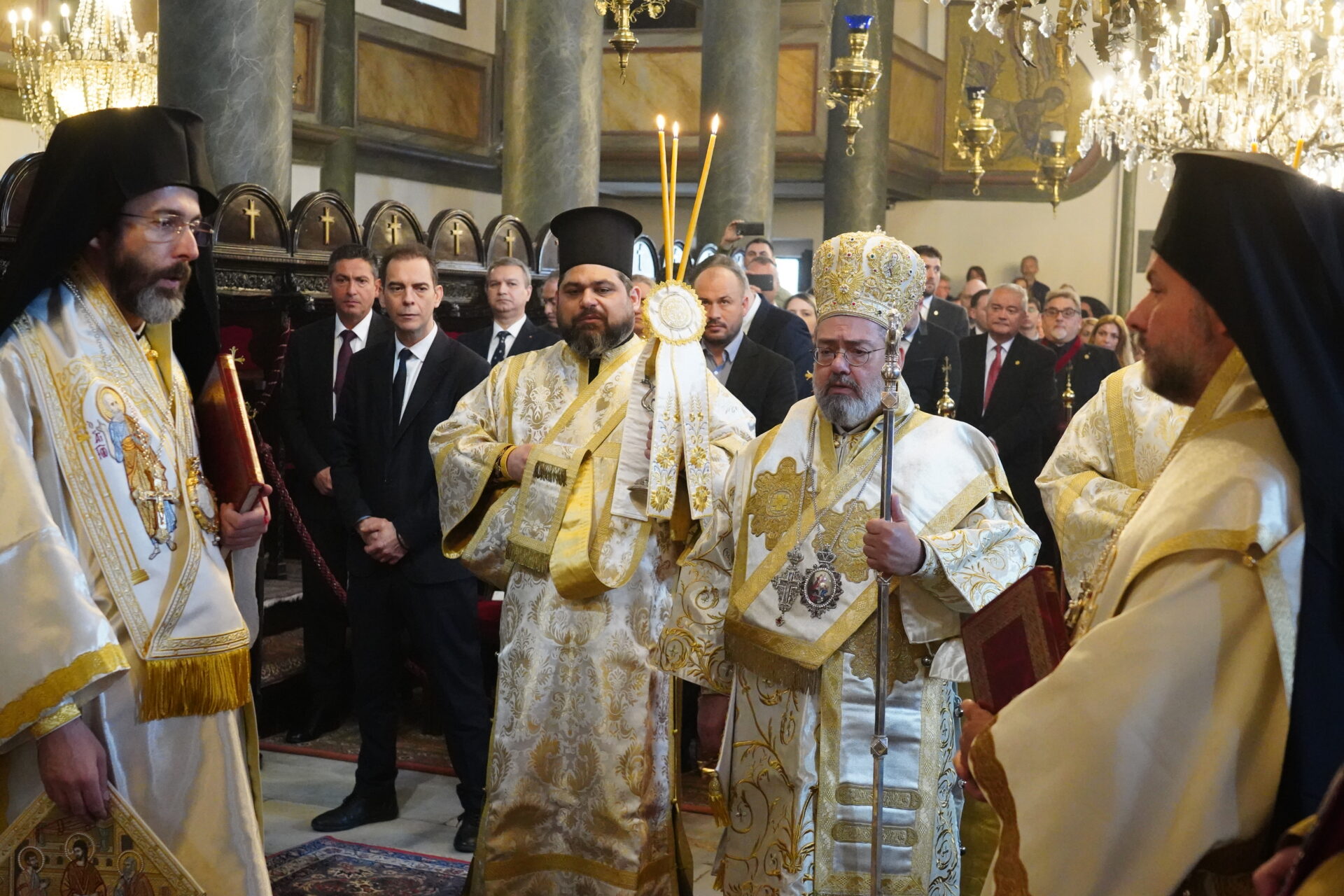 Η Εορτή του Αγίου Γεωργίου στον Πάνσεπτο πανηγυρίζοντα Πατριαρχικό Ιερό ...