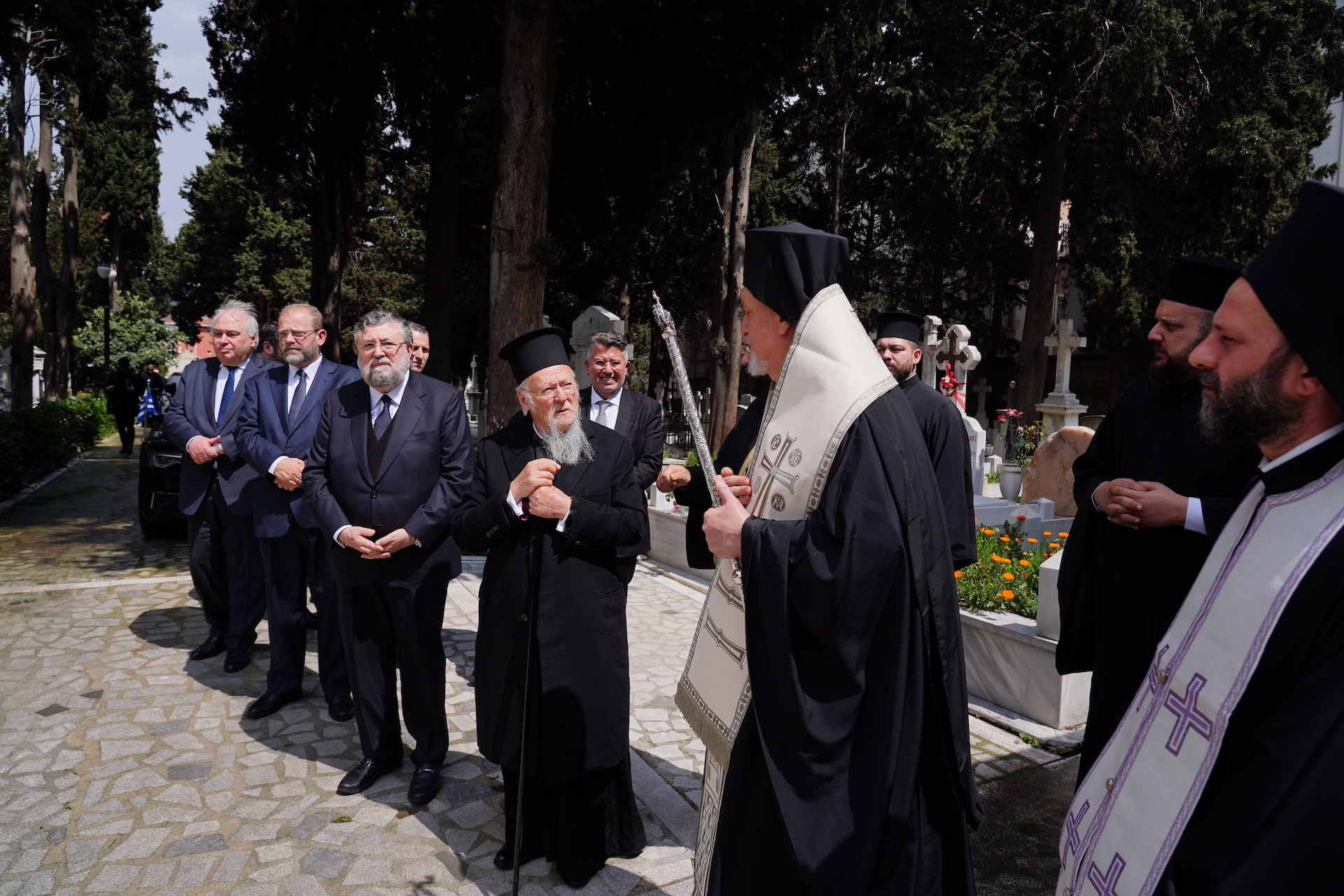 Φανάρι: Η κηδεία του Μητροπολίτη Γέροντος Νικομηδείας κυρού Ιωακείμ ...