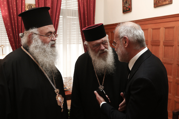 Τον Αρχιεπίσκοπο Κύπρου Γεώργιο δέχθηκε ο Αρχιεπίσκοπος Αθηνών ...