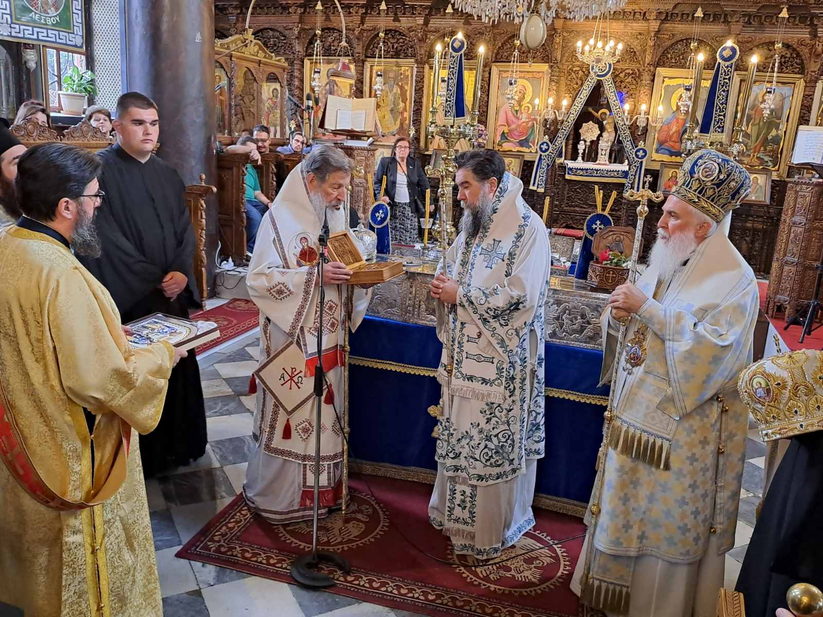Σερρών Θεολόγος: «Ο άγιος Ραφαήλ είναι κοινός προστάτης και φιλόστοργος ...
