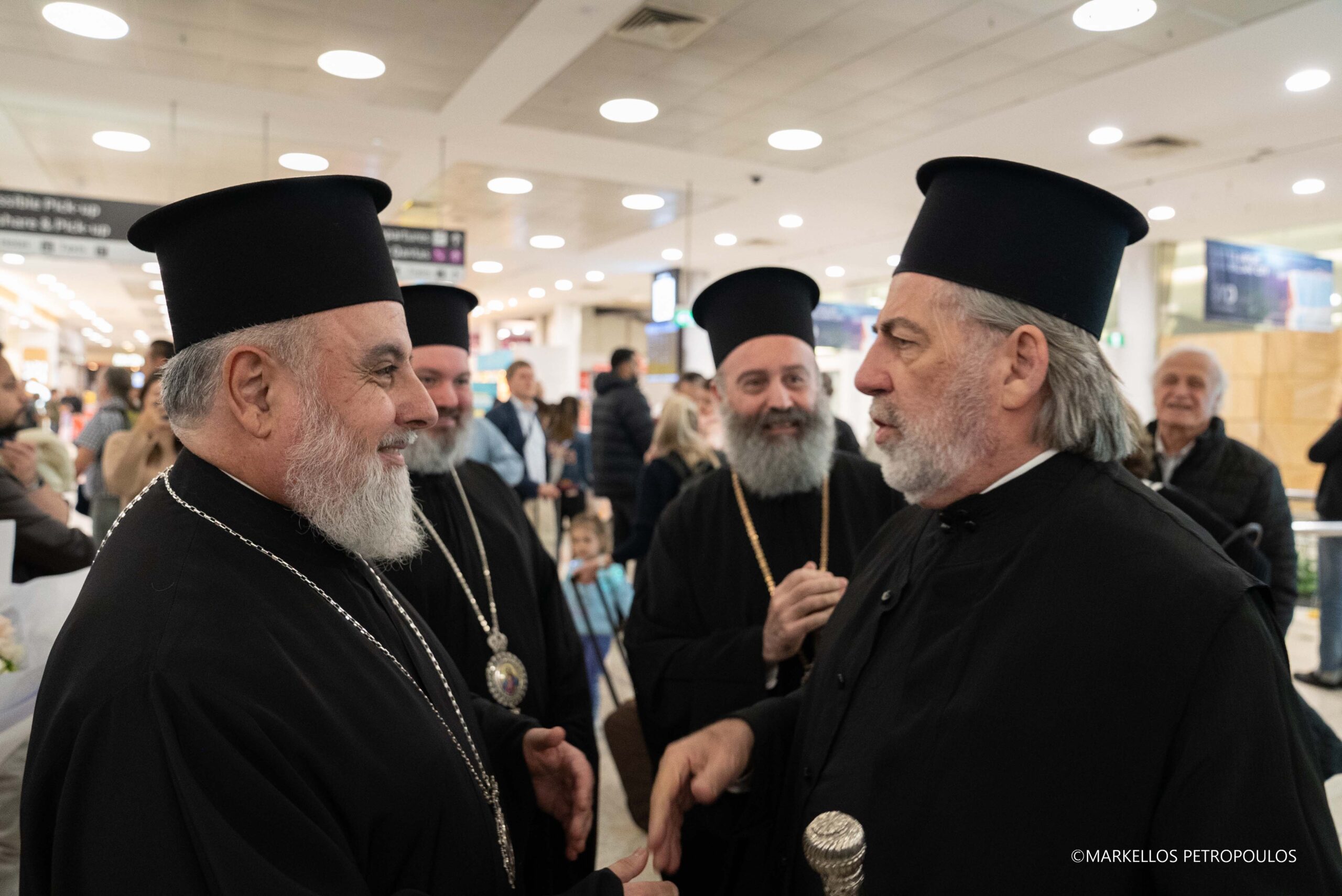 Άφιξη του Αρχιεπισκόπου Θυατείρων Νικήτα στο Σύδνεϋ της Αυστραλίας Ιερά ...