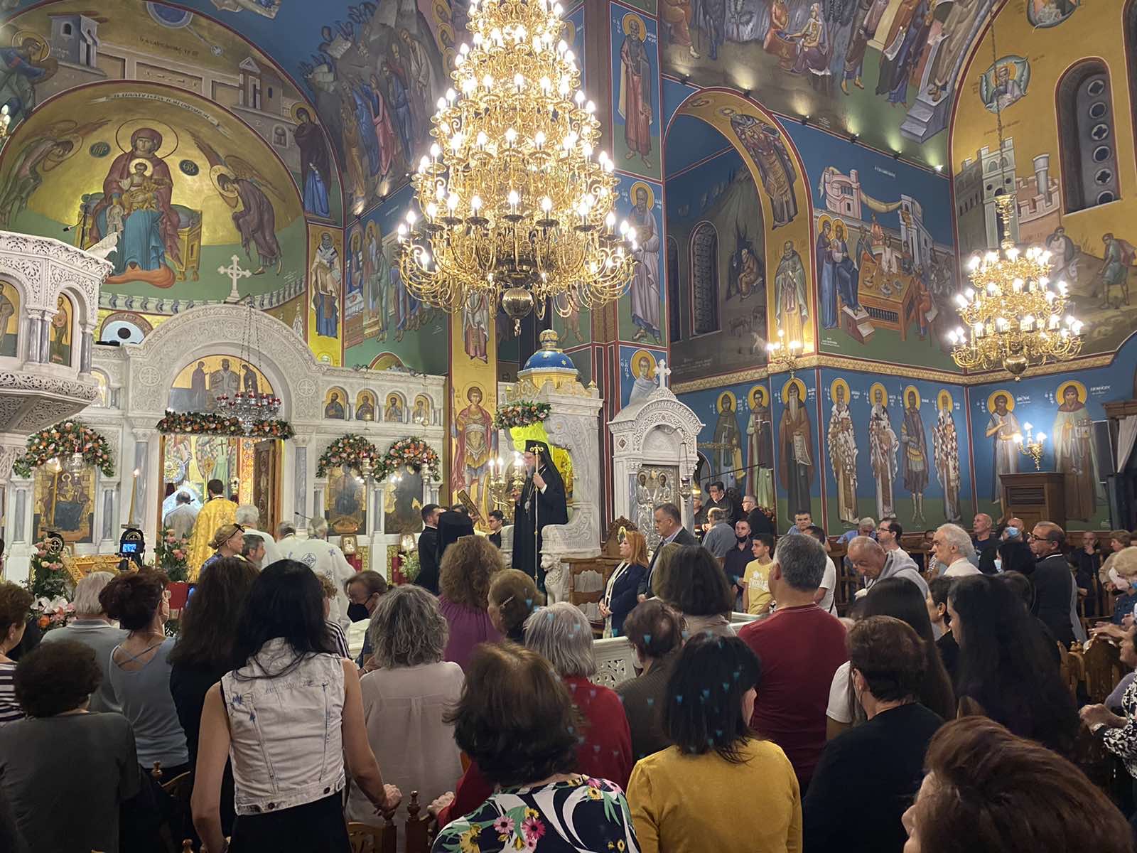 Αρχιερατικός Εσπερινός Μητροπολιτικού Ναού Αγίων Ιαματικών Αναργύρων ...