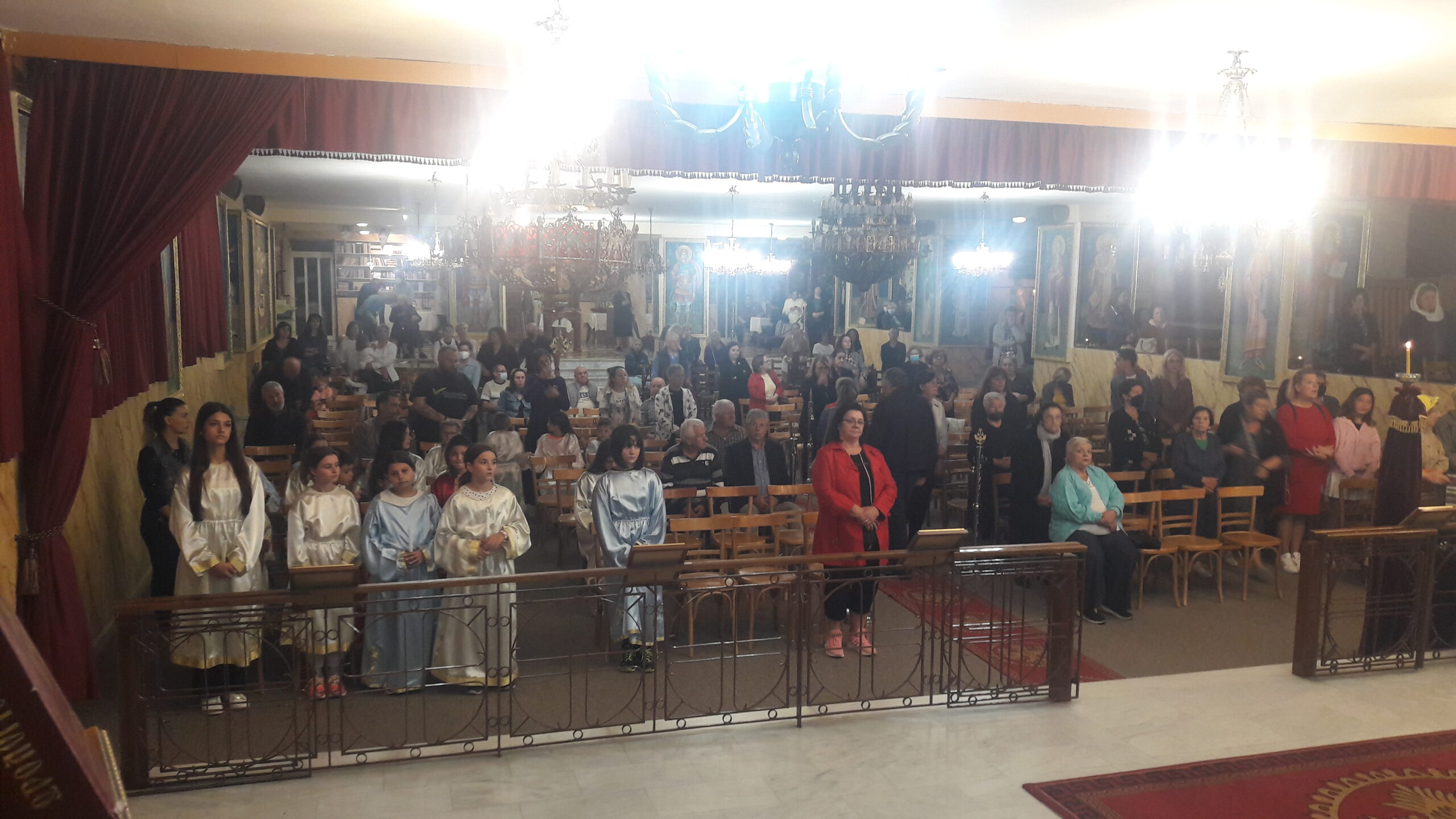 Η ενορία του Αγίου Βασιλείου Δήμου Αγίου Δημητρίου τίμησε τον ...