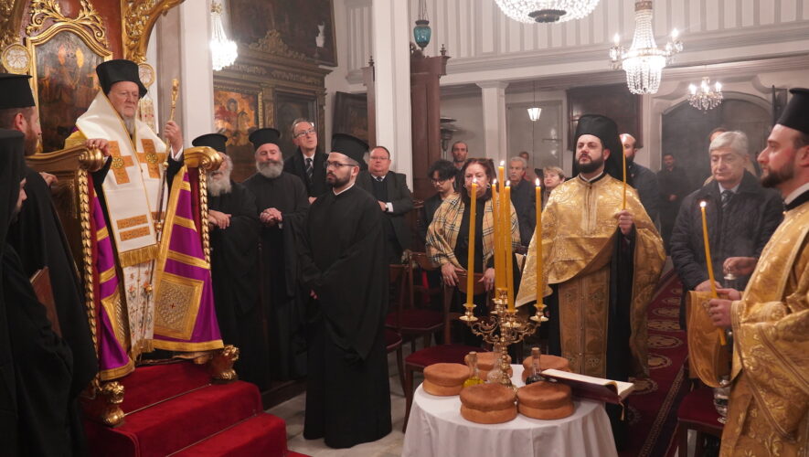 Πατριαρχική χοροστασία στον Άγιο Δημήτριο Σαρμασικίου Οικουμενικό ...