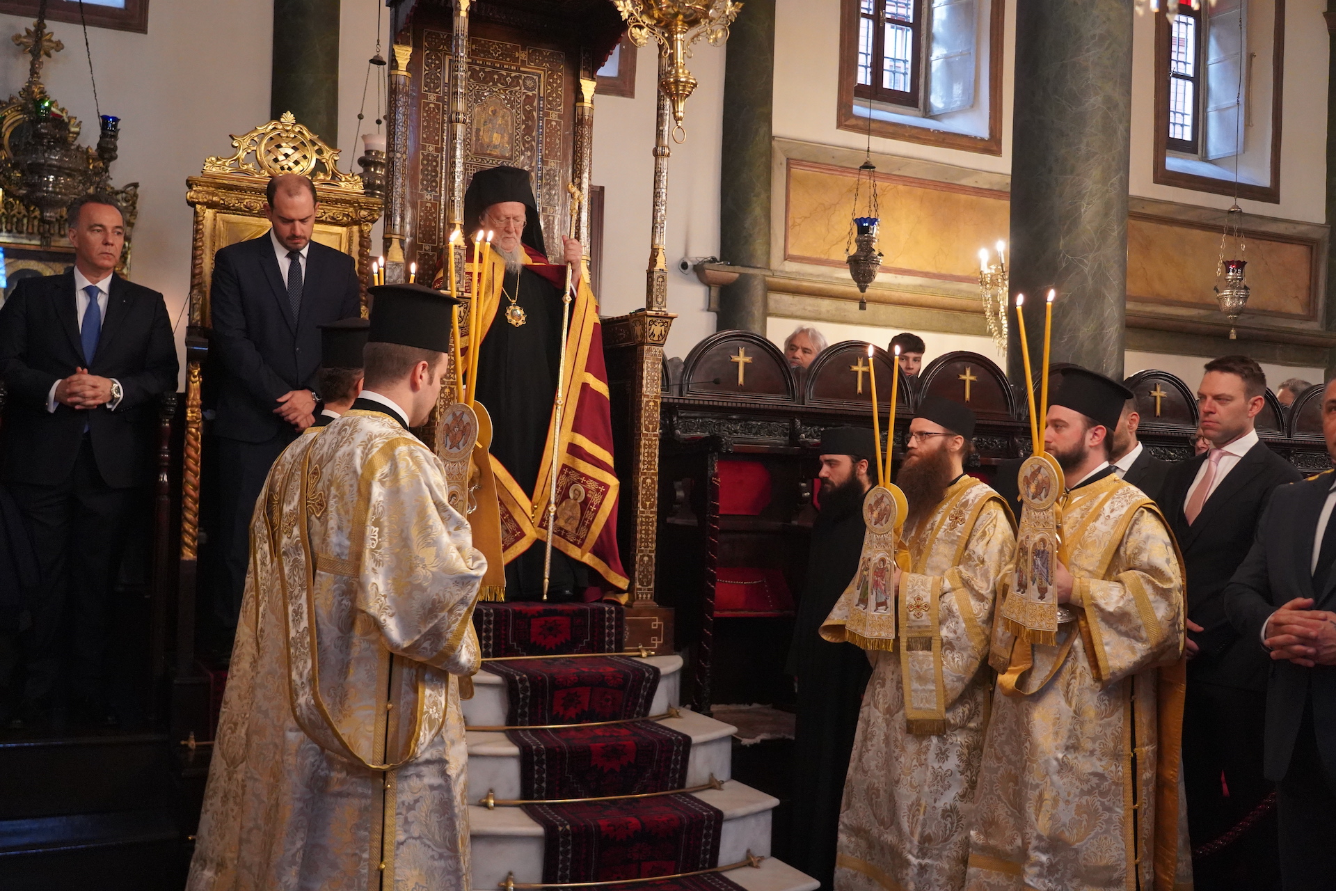 Με μεγαλοπρέπεια ο εορτασμός των Αγίων Θεοφανείων στο Φανάρι ...