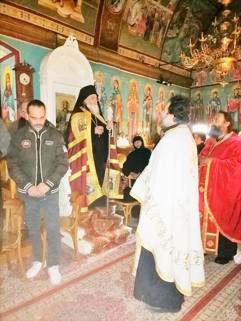 Πρωτοχρονιά στην Ι.Μ. Αγίας Αικατερίνης Καλύμνου με το παλαιό ...