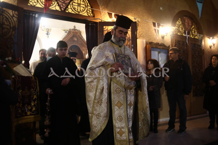 Λιτάνευση της Εικόνας του Αγίου Βασιλείου στο Μπραχάμι (Φωτορεπορτάζ ...
